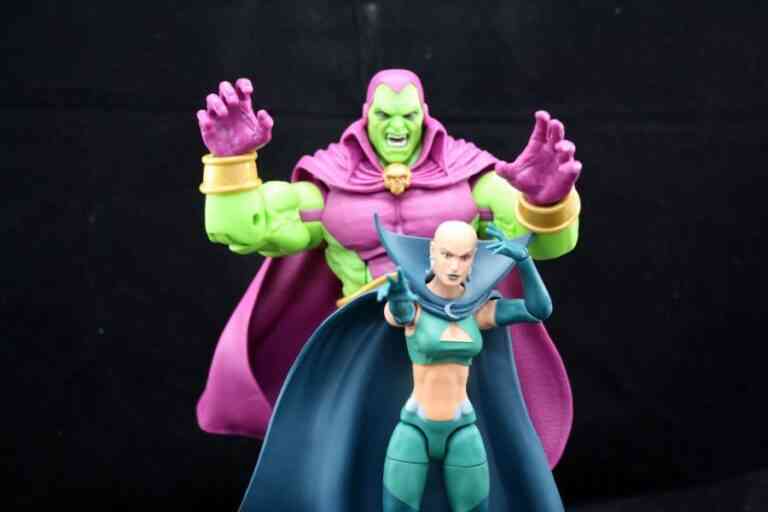 Toy Review: Marvel Legends Moondragon and Drax (Hasbro) - Fanboy Factor